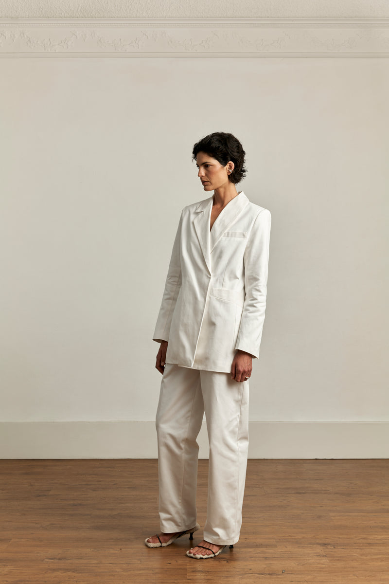 Alora Blazer | Off-White – JOAEN